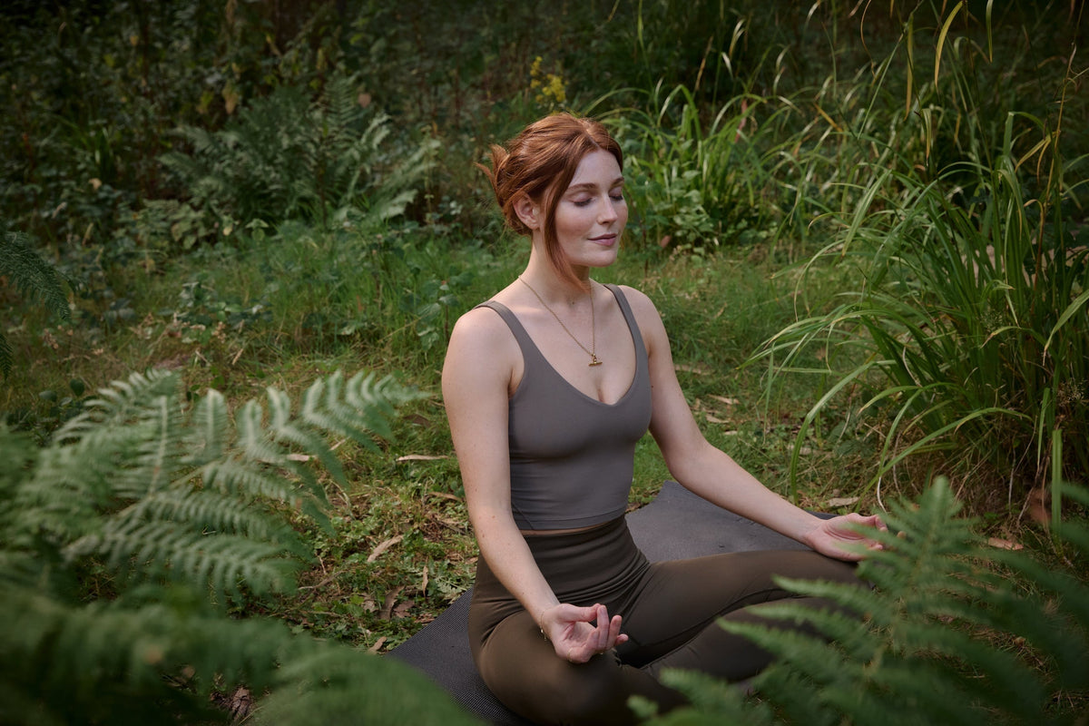 Thriving together - life in a microbial world